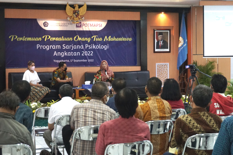 Sambut Orang Tua Mahasiswa Baru, Fakultas Psikologi UGM dan POTMAPSI Gelar Pertemuan Bauran ...